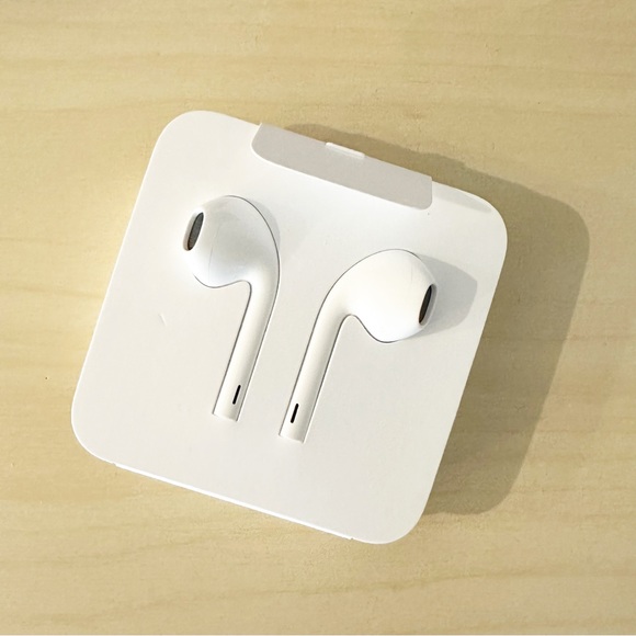 Apple | Headphones | New Apple Earbud Headphones | Poshmark
